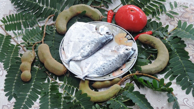 Mát lòng với canh me cá lưỡi búa